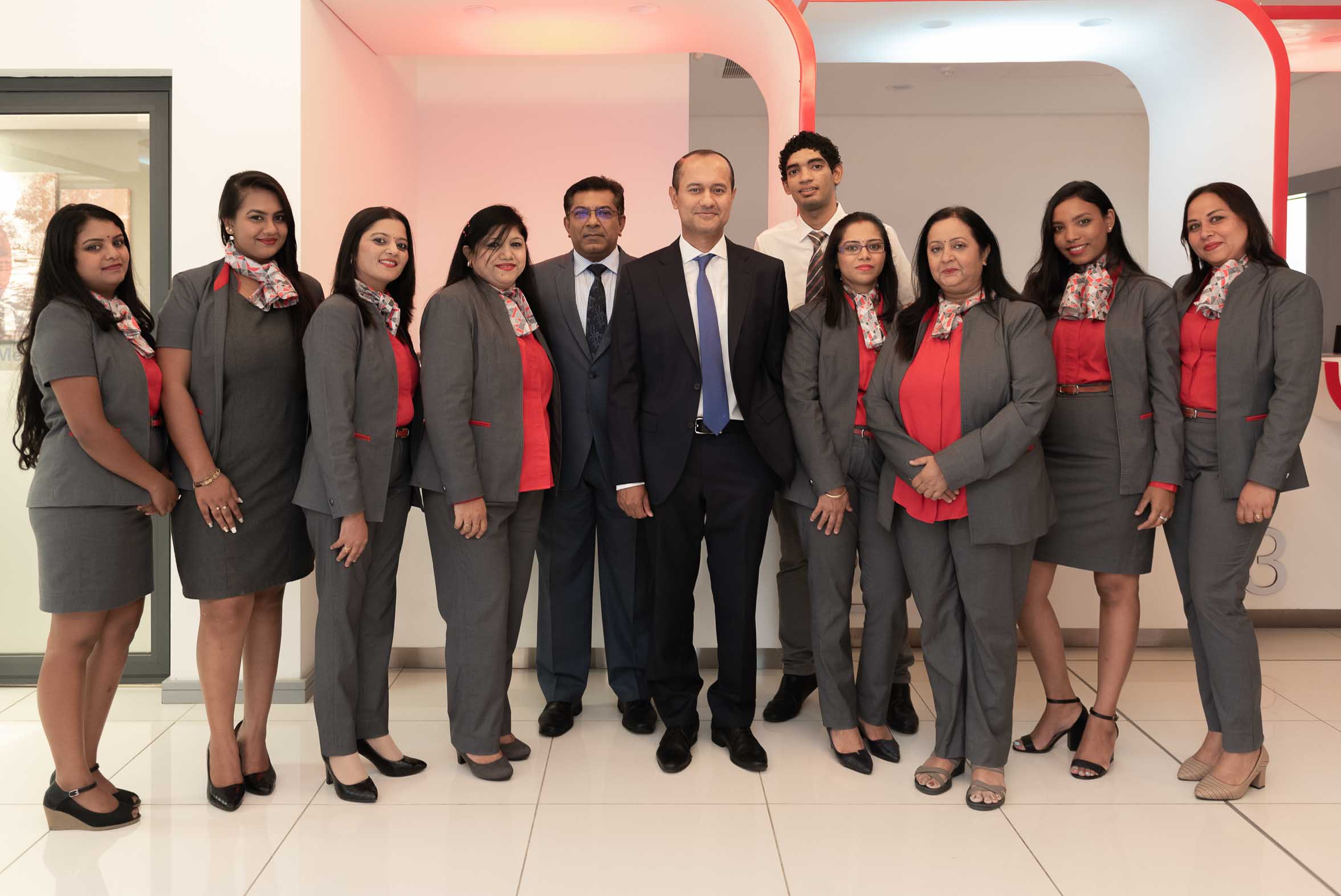 Bank One inaugurates Flacq branch - Bank One International