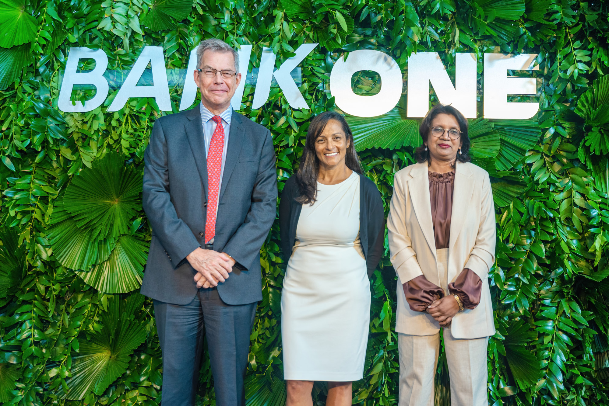 Bank One inaugurates its new Corporate Offices at Port Louis Waterfront ...
